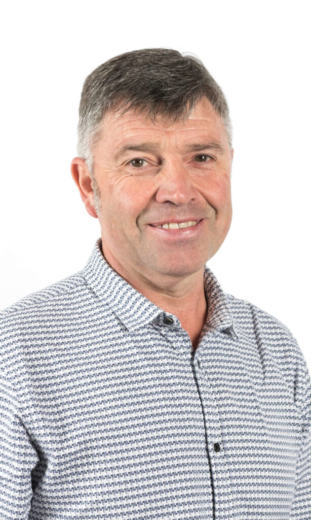 Our Advisers - SHARENZ