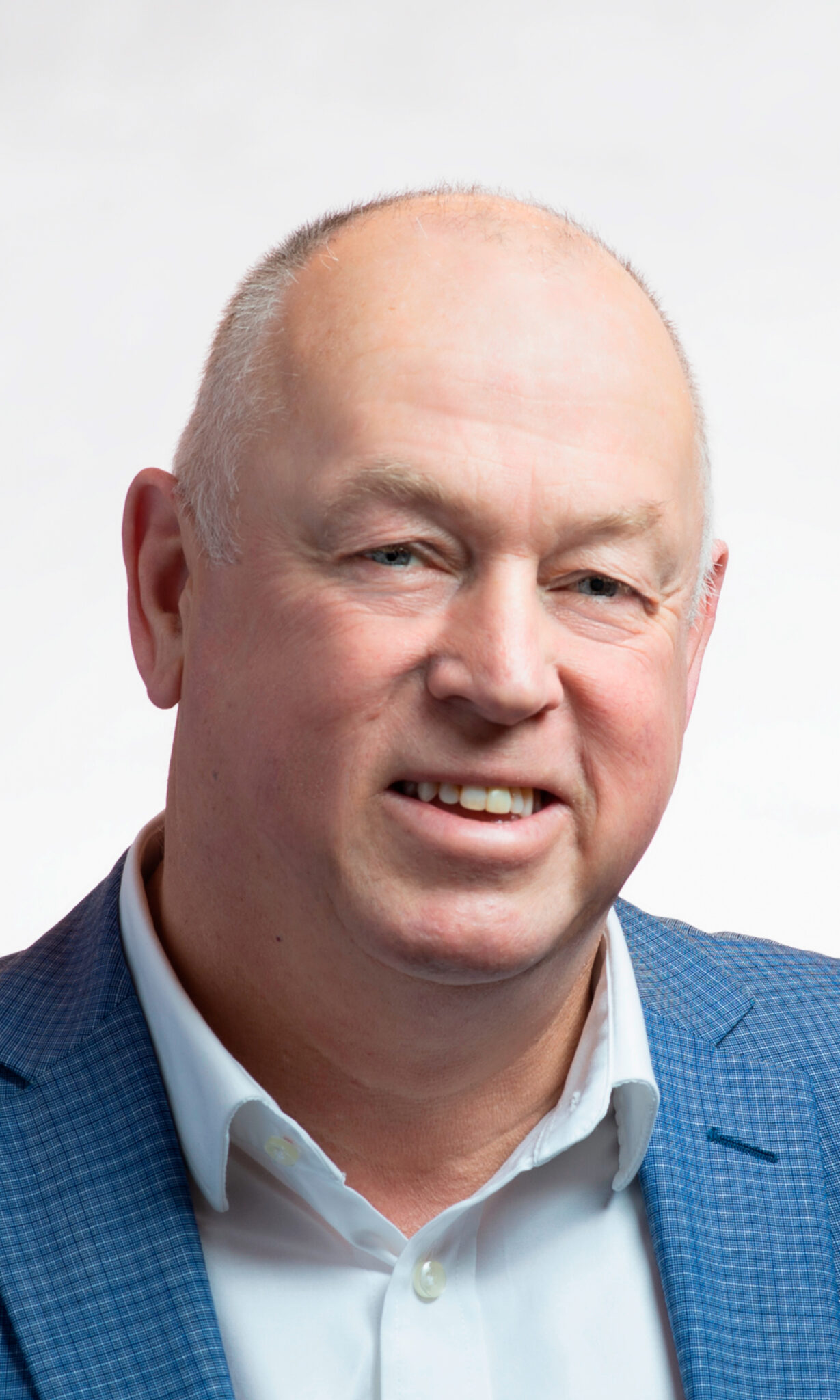Steve Thomas - SHARENZ